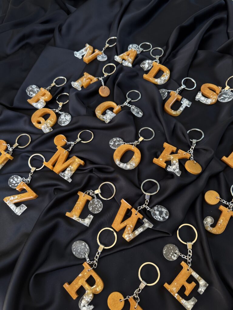 Luminous Resin Keychains - resiniqueartist.com